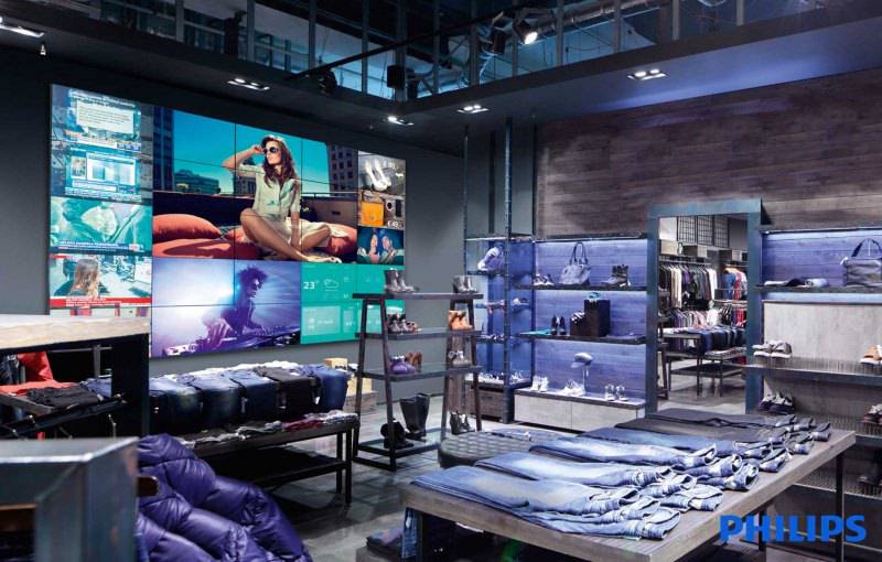 Philips VideoWall Solutions - Doneo