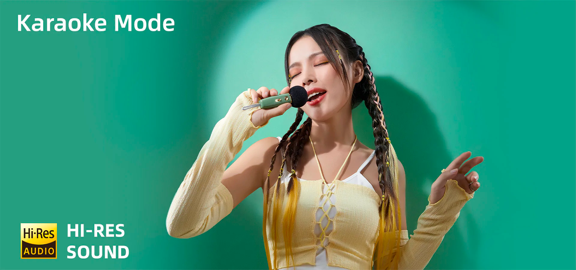 Divoom Ditoo Mic Retro Pixel Art Game & Bluetooth Speaker - Doneo