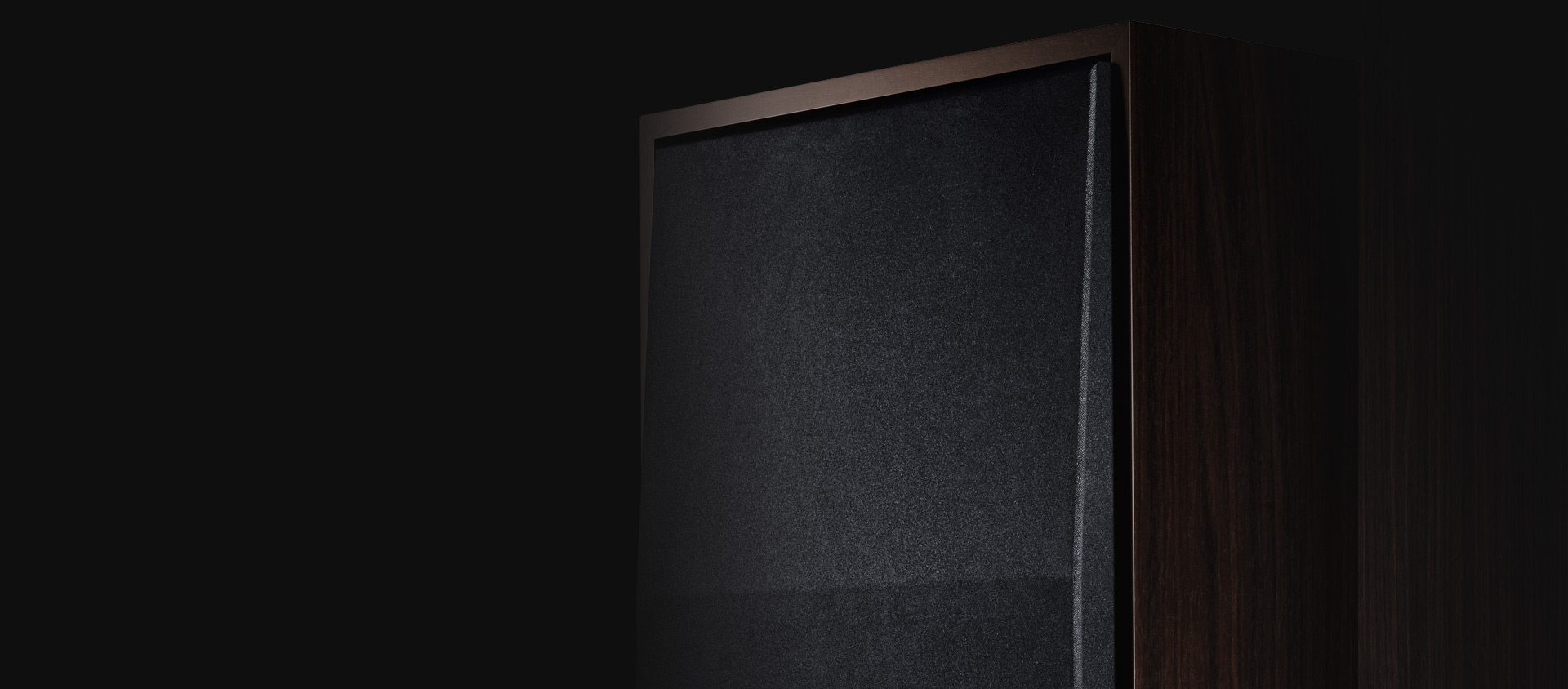 15" Floor standing Speaker - Magnat Transpuls 1500 - Doneo